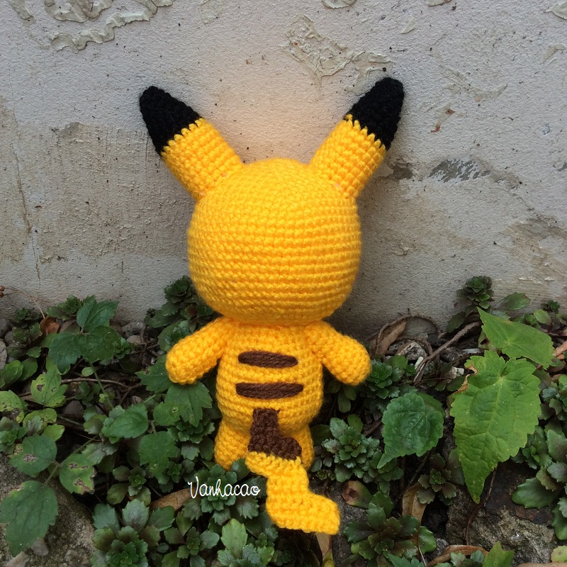 Pokemon Pikachu - Handcrafted Crocheted Amigurumi Pokemon Children ...